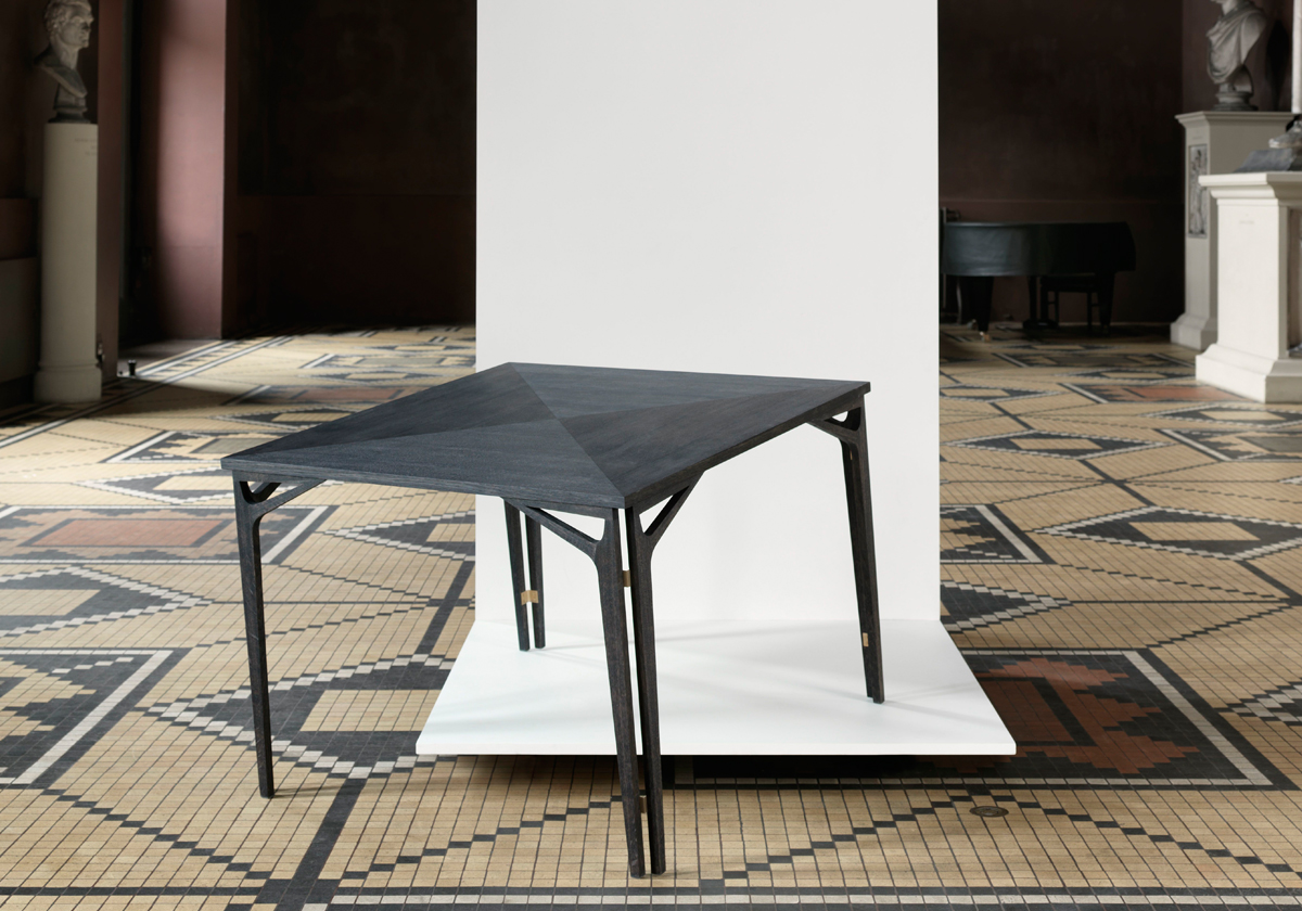 SOULBIRD table | GRUMDESIGN